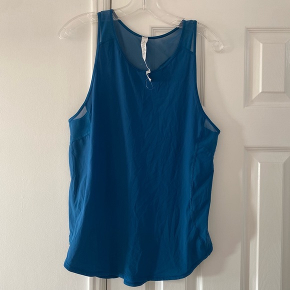 lululemon athletica | Tops | Euc Lululemon Blue Running Tank With Back ...